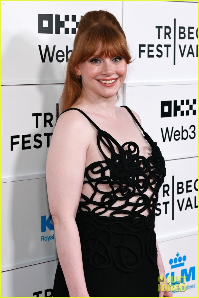 Orlando Bloom Brings His Puppy Along to 'Deep Cover' Tribeca Film Festival 2025 Premiere: Photo ...