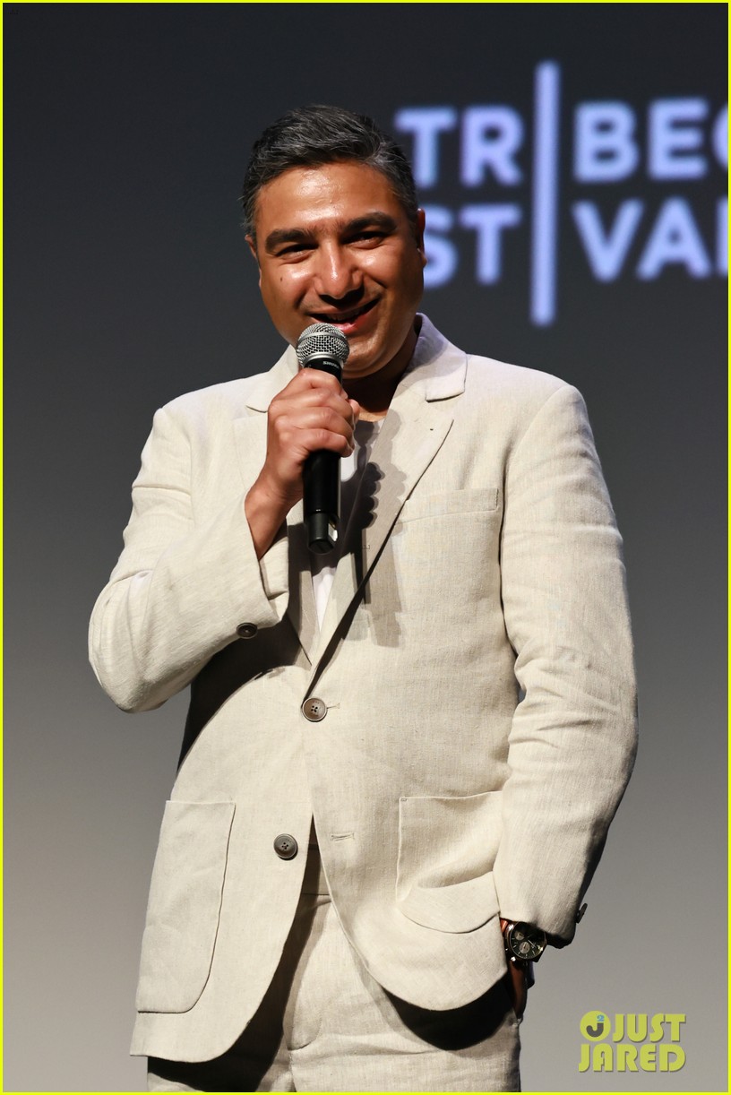 Orlando Bloom Brings His Puppy Along to 'Deep Cover' Tribeca Film ...