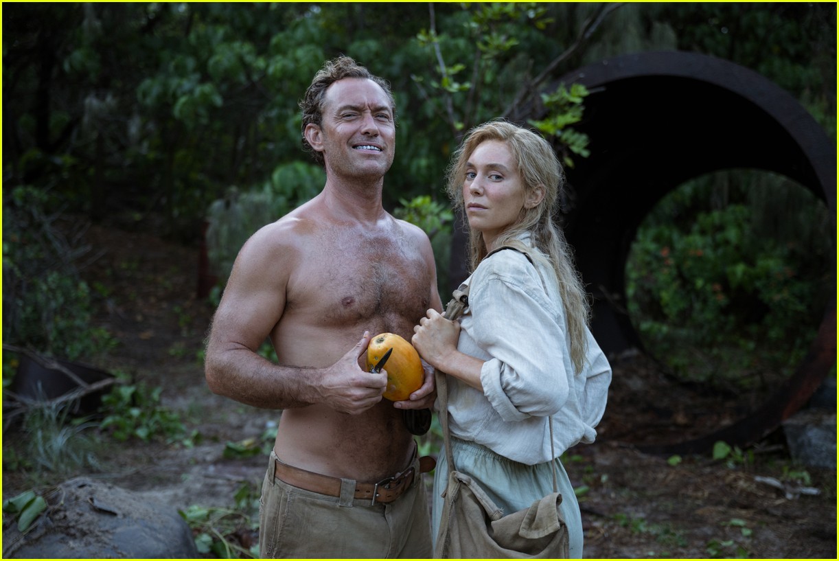 'Eden' Trailer: Sydney Sweeny, Ana De Armas & More Star In Ron Howard-Directed Thriller - Watch ...