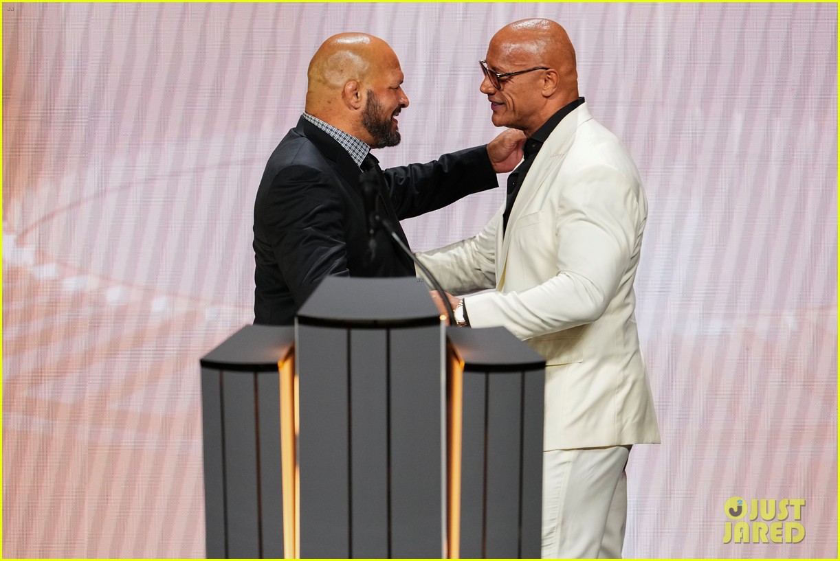 Dwayne Johnson & Emily Blunt Attend Mark Kerr's UFC Hall of Fame ...