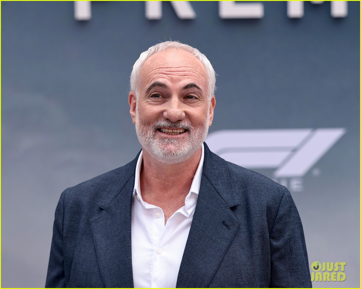 'F1 The Movie' Cast, Including Brad Pitt & Damson Idris, Assembles at ...