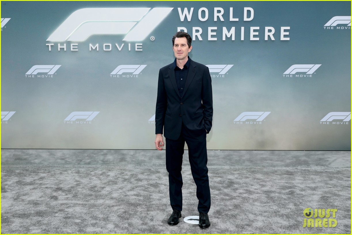 'F1 The Movie' Cast, Including Brad Pitt & Damson Idris, Assembles at ...