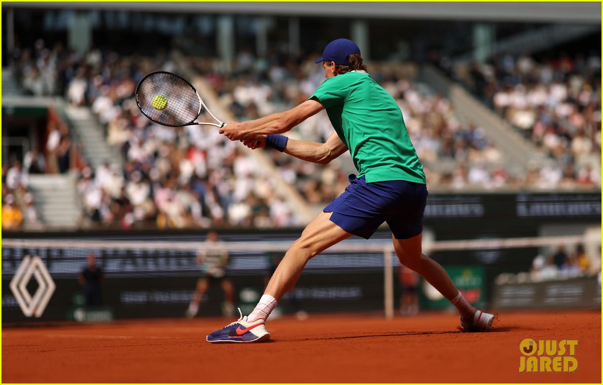 French Open Glory: Carlos Alcaraz Reclaims Roland Garros With Win Over Jannik Sinner: Photo ...