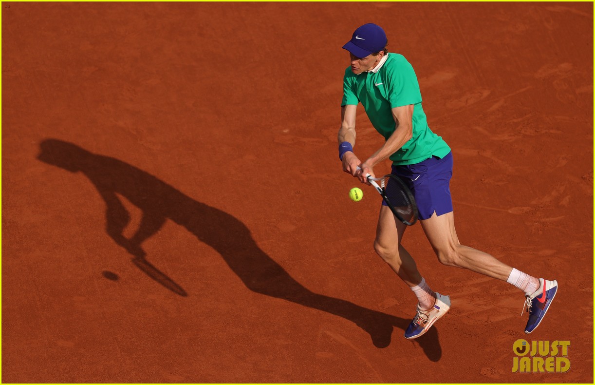 French Open Glory: Carlos Alcaraz Reclaims Roland Garros With Win Over ...