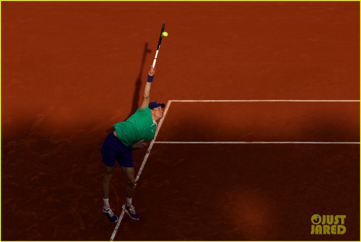 French Open Glory: Carlos Alcaraz Reclaims Roland Garros With Win Over ...