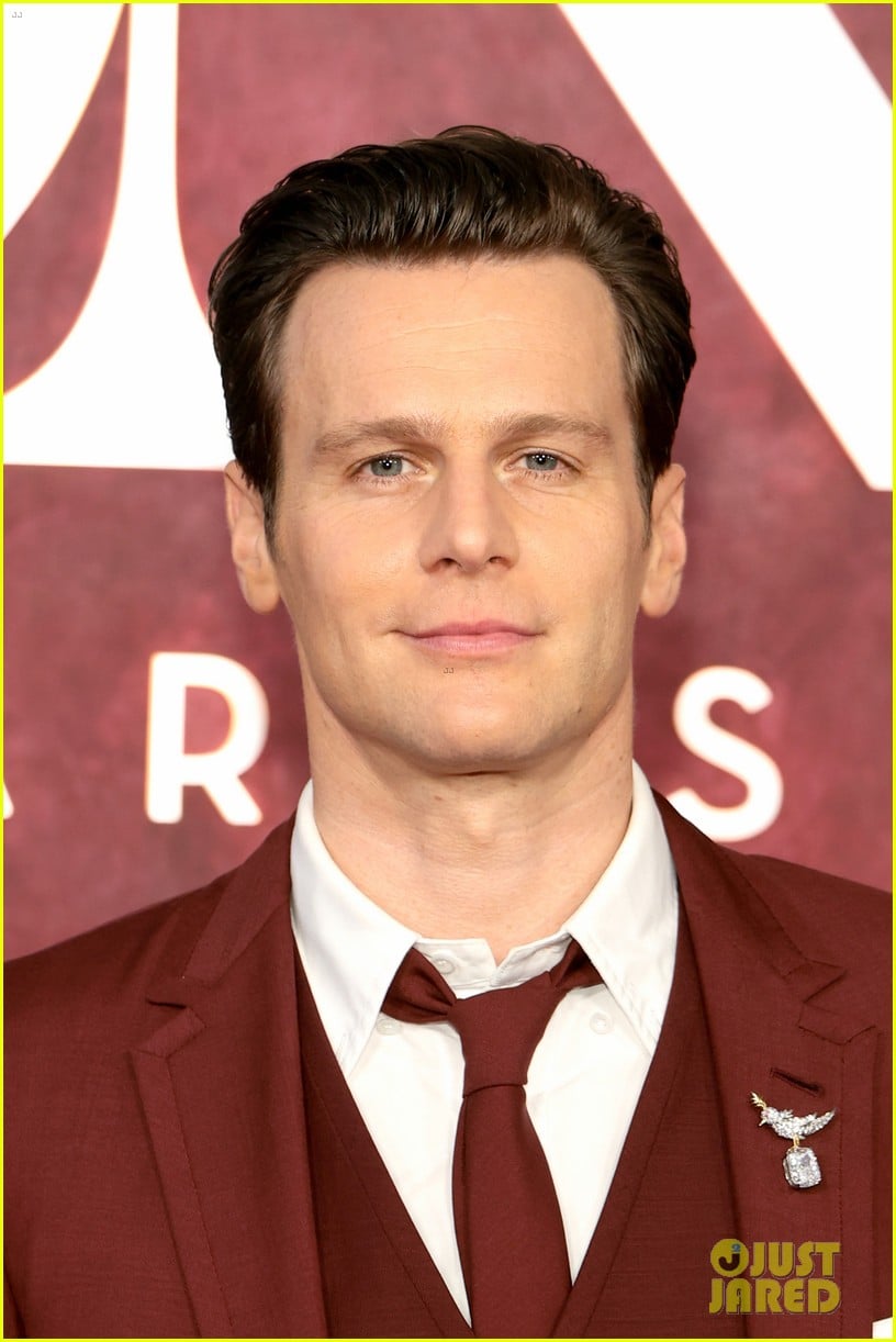 Jonathan Groff Joins 'Just in Time' Co-star Gracie Lawrence at Tony ...