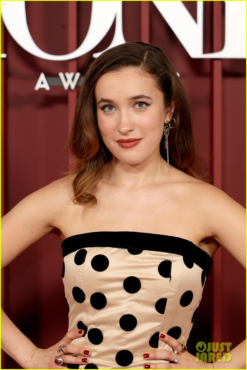 Jonathan Groff Joins 'Just in Time' Co-star Gracie Lawrence at Tony ...