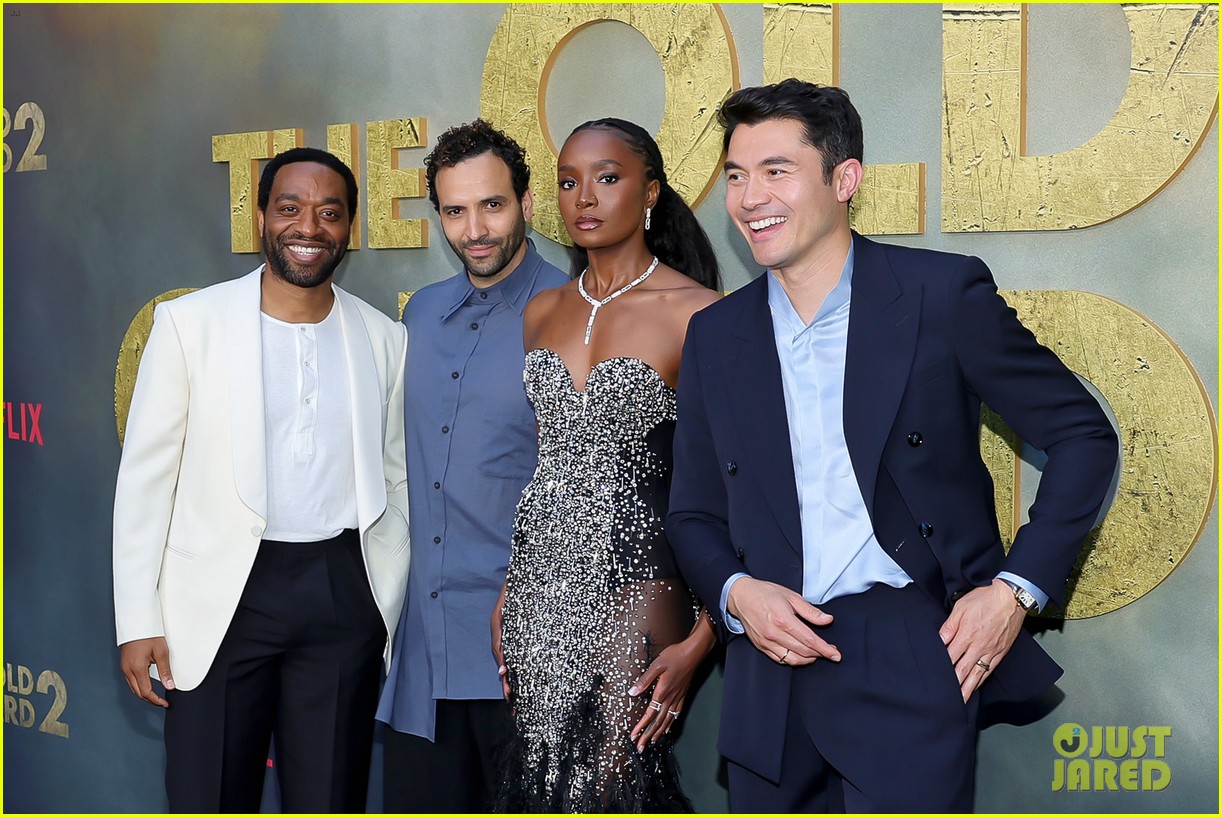 Charlize Theron Joins Co-Stars Uma Thurman, Henry Golding, & More at ...