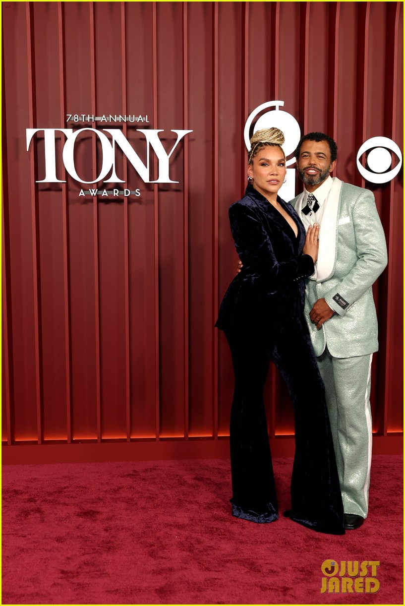 Broadway's Original 'Hamilton' Cast Reunites on Tony Awards 2025 Red ...