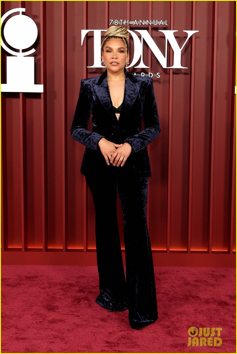 Broadway's Original 'Hamilton' Cast Reunites on Tony Awards 2025 Red ...