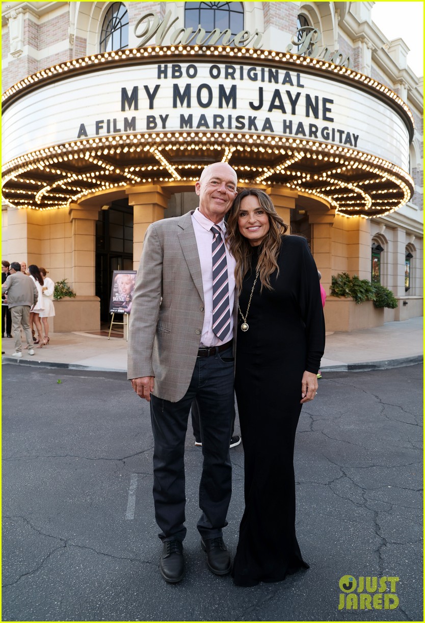 Mariska Hargitay Gets Support From Family & Friends at 'My Mom Jayne' LA Screening: Photo ...