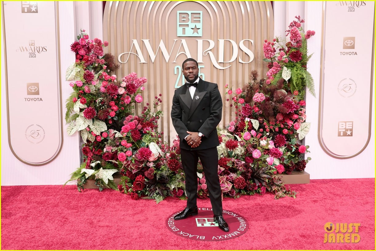 Kevin Hart Brings His Wife & Son to BET Awards 2025 for His Hosting Gig ...