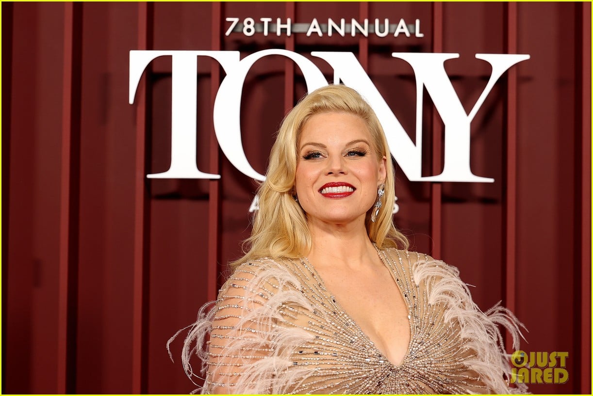 'Death Becomes Her' Stars Megan Hilty & Jennifer Simard Are Color ...