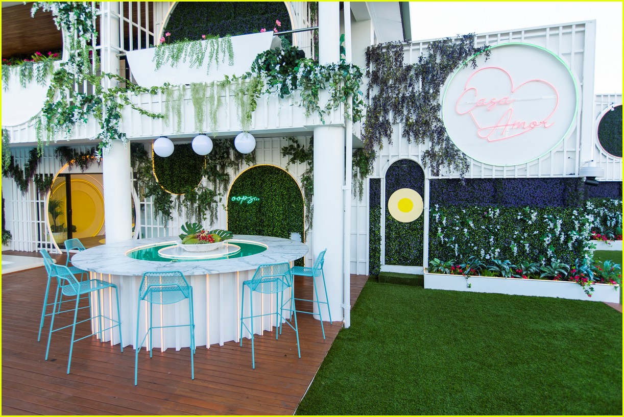 'Love Island USA' Reveals First Look at New Casa Amor Villa & Islanders ...