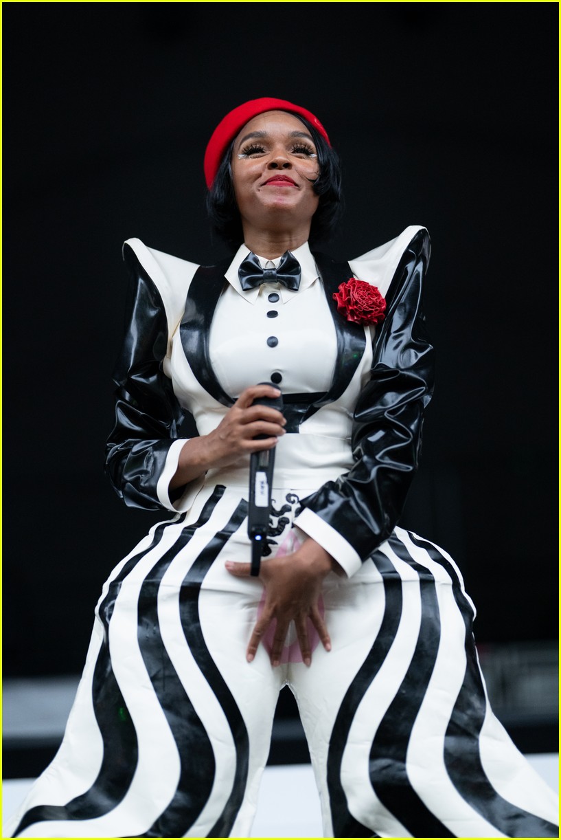Janelle Monae & Grace Jones Perform at Blue Note Jazz Festival 2025 - See Photos!: Photo 5170782 ...