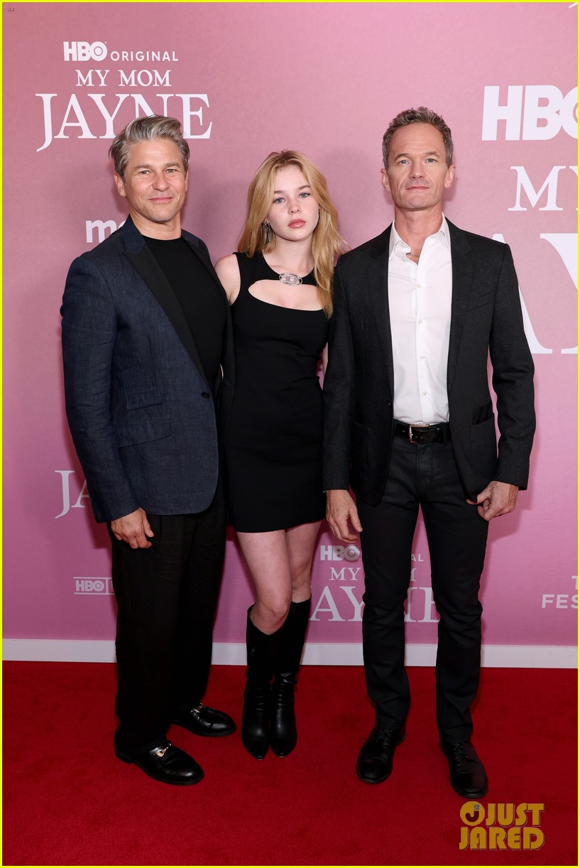 Mariska Hargitay is Joined by Husband Peter Hermann, Their Kids, & Tons of Stars at 'My Mom ...