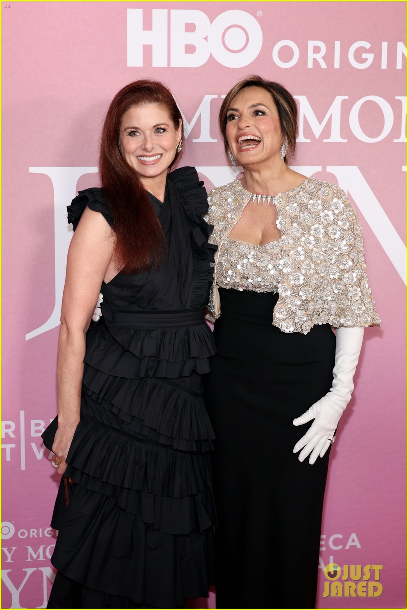 Mariska Hargitay is Joined by Husband Peter Hermann, Their Kids, & Tons ...