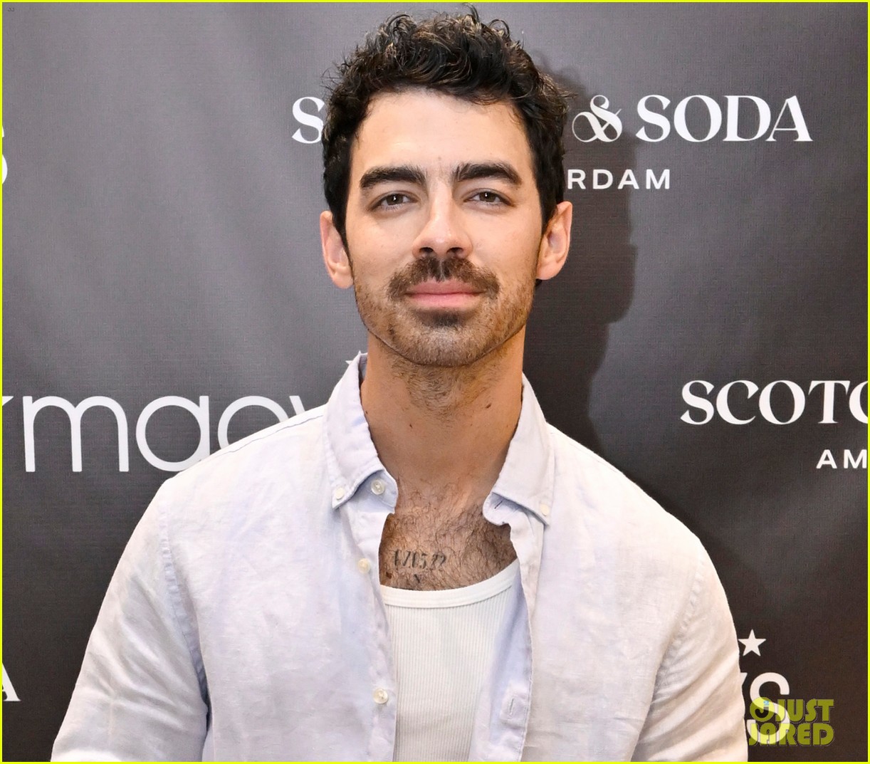 Joe Jonas Hosts Special Fan Meet & Greet at Macy's for Scotch & Soda: Photo 5173805 | Joe Jonas ...