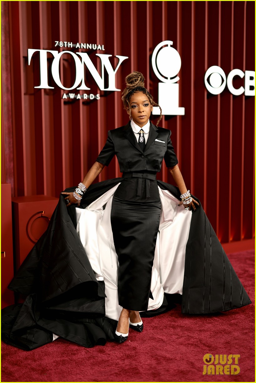 Kara Young Wins Second Consecutive Tony Award as 'Purpose' Takes Best ...