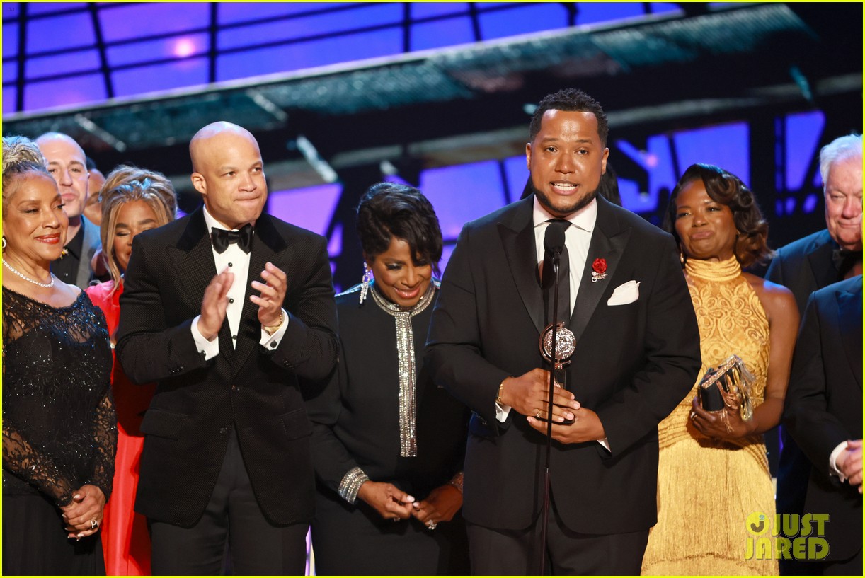 Kara Young Wins Second Consecutive Tony Award as 'Purpose' Takes Best Play at Tonys 2025!: Photo ...