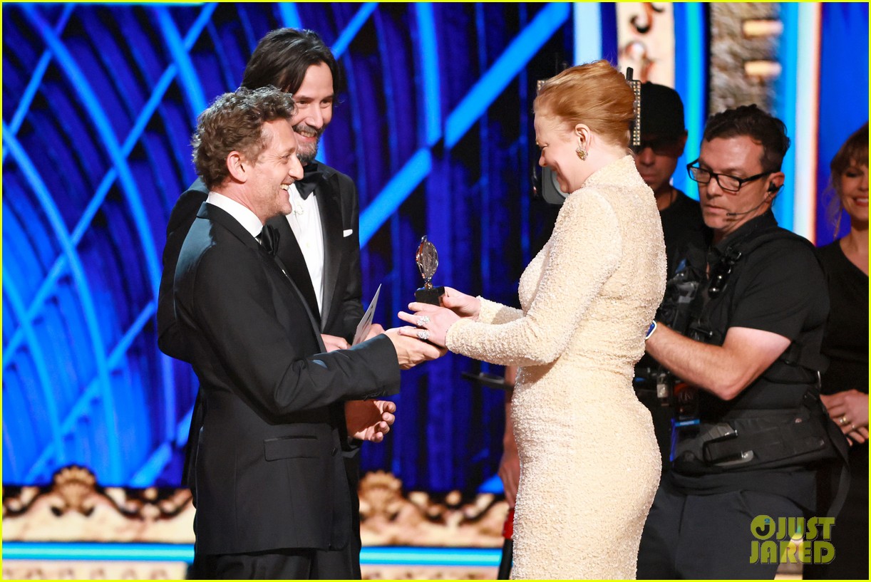 Bill & Ted's Keanu Reeves & Alex Winter Present at Tony Awards 2025 ...