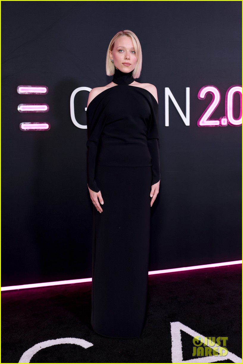 Allison Williams & Violet McGraw Attend 'M3GAN 2.0' NYC Premiere ...