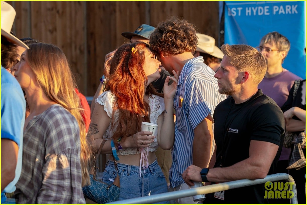 Matthew Gray Gubler & Willow Avalon Confirm Romance with Concert PDA After Months of Dating ...