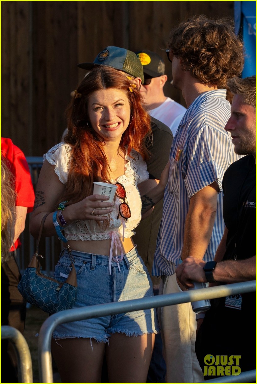 Matthew Gray Gubler & Willow Avalon Confirm Romance with Concert PDA ...