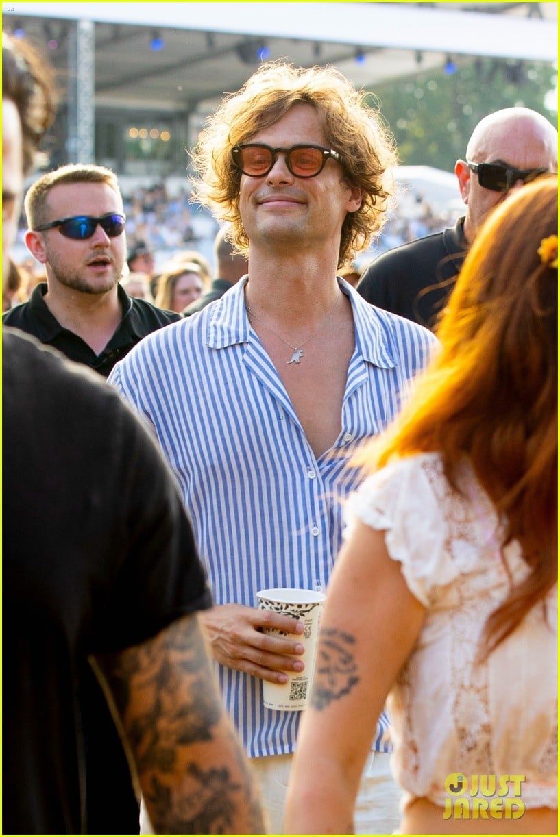 Matthew Gray Gubler & Willow Avalon Confirm Romance with Concert PDA ...