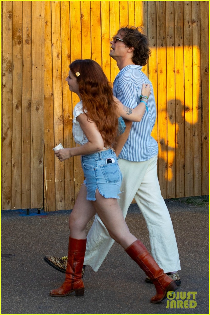 Matthew Gray Gubler & Willow Avalon Confirm Romance with Concert PDA ...