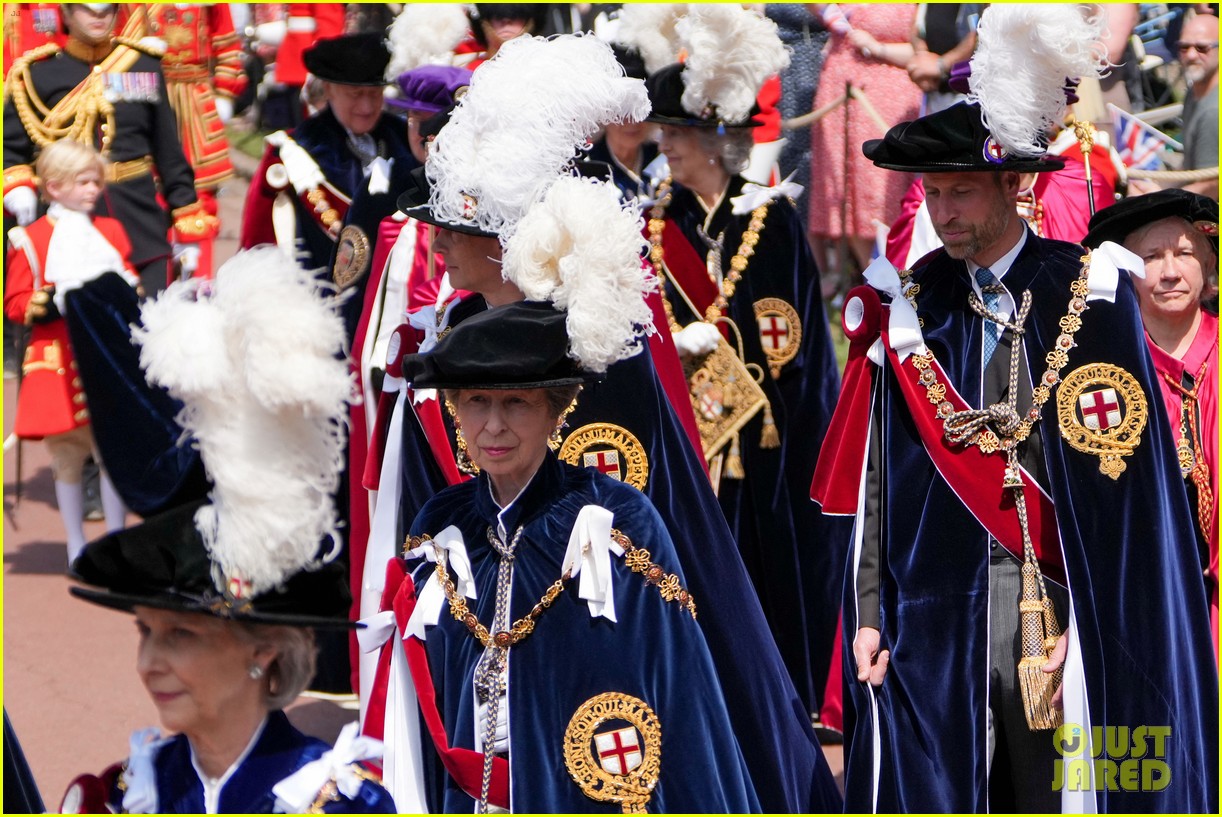 Kate Middleton Supports Prince William at Garter Day Service Which She ...