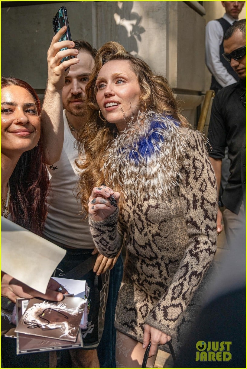 Miley Cyrus Rocks Animal-Print Dress & Bleached Eyebrows in Paris ...