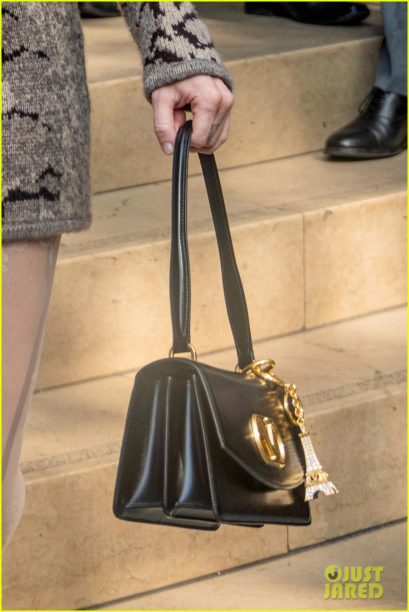 Miley Cyrus Rocks Animal-Print Dress & Bleached Eyebrows in Paris ...