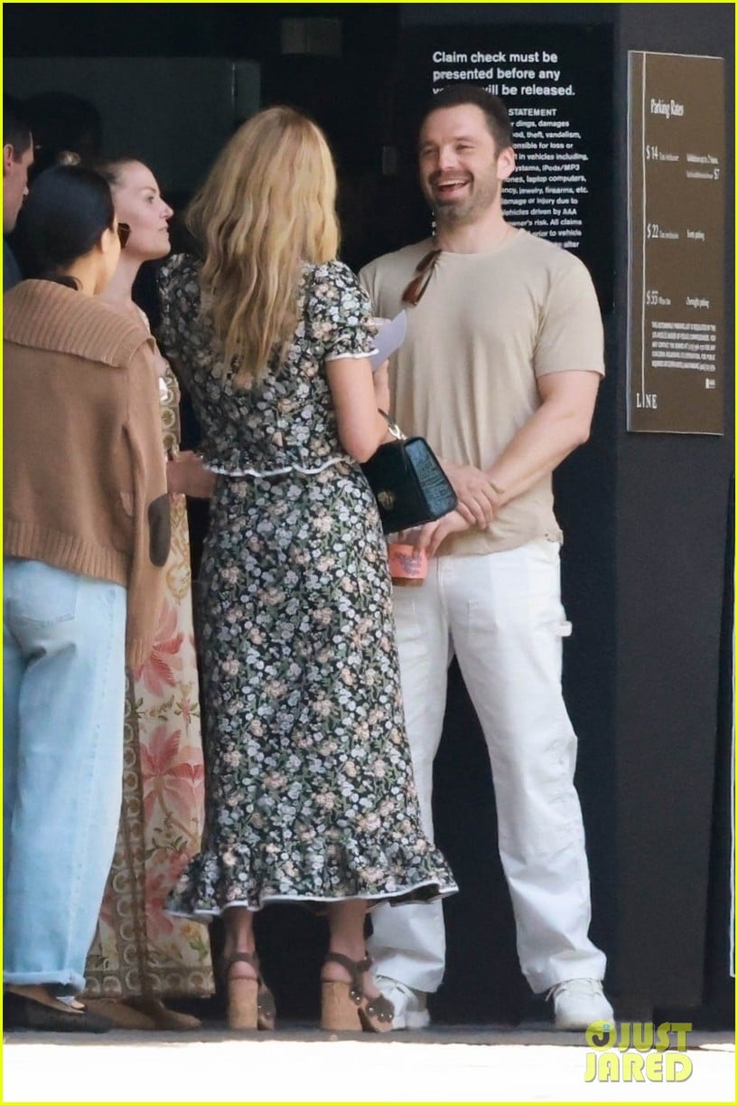 Sebastian Stan & Girlfriend Annabelle Wallis Have Mini 'Once Upon a ...