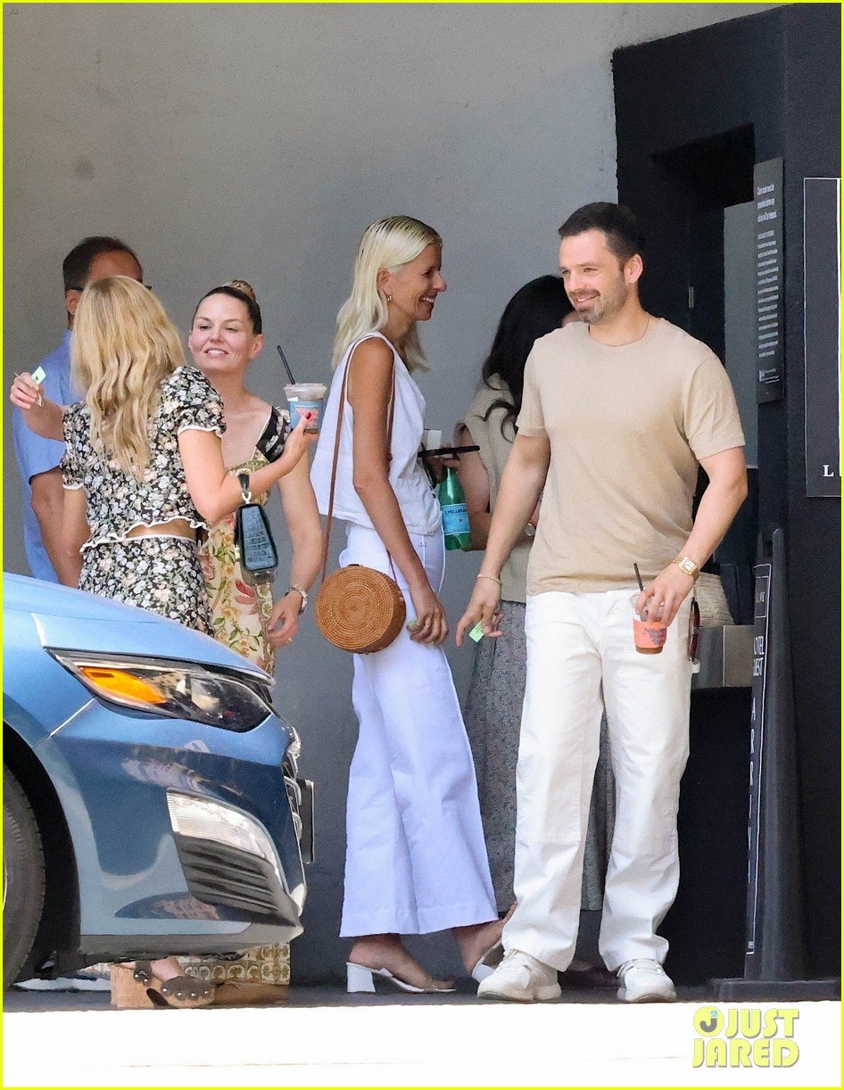 Sebastian Stan & Girlfriend Annabelle Wallis Have Mini 'Once Upon a ...