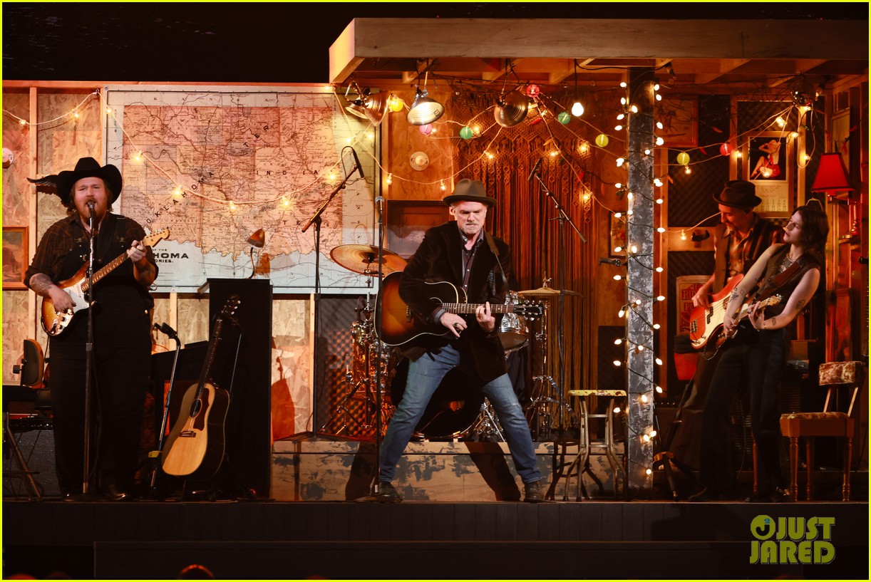 Dead Outlaw's Andrew Durand, Julia Knitel & More Bring Their Nominated ...