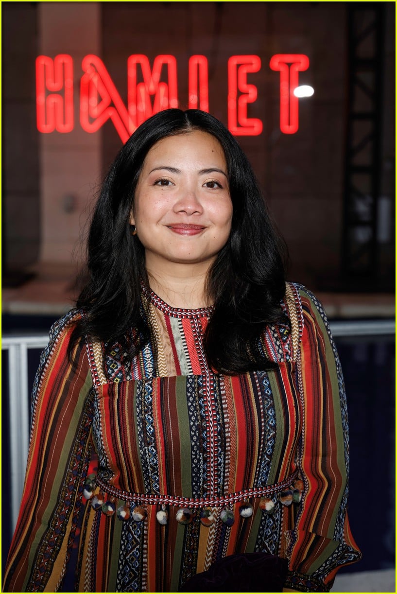 Patrick Ball Gets Bloody & Shirtless in 'Hamlet' L.A. Production, 'The ...