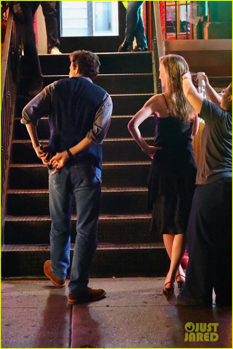 Paul Kelly & Sarah Pidgeon Film Late Night Scenes for 'American Love ...