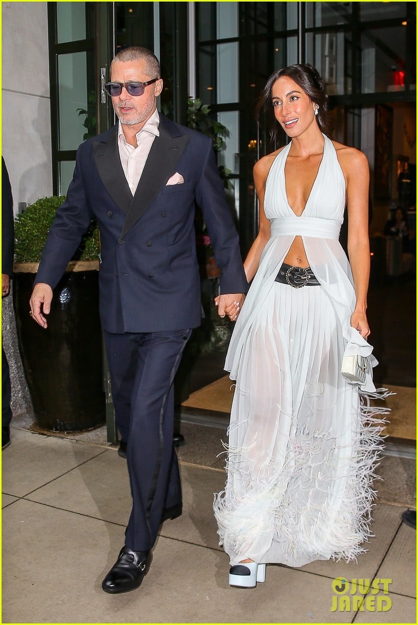 Brad Pitt & Girlfriend Ines de Ramon Walk 'F1' Movie Red Carpet Together for NYC Premiere ...