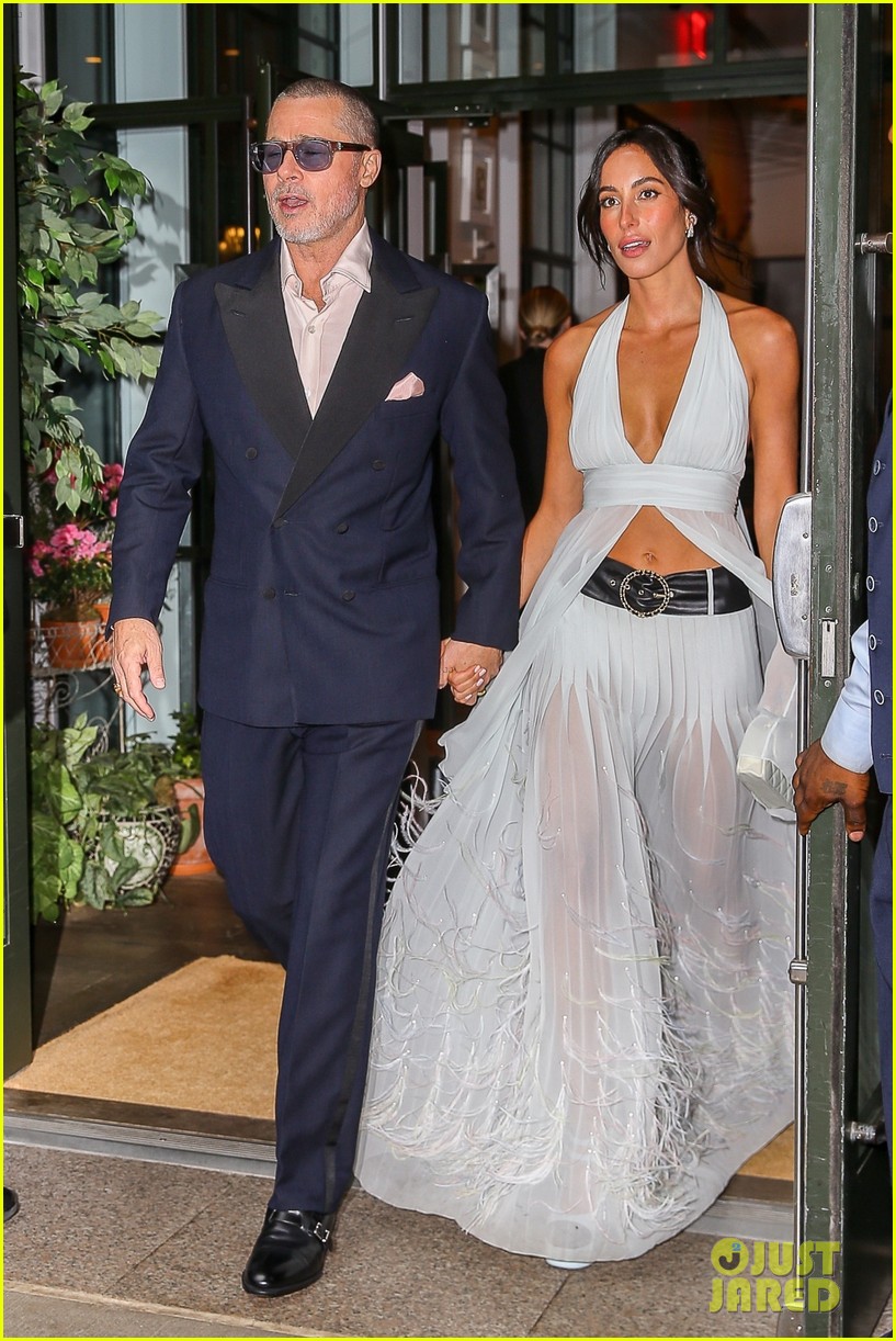 Brad Pitt & Girlfriend Ines de Ramon Walk 'F1' Movie Red Carpet Together for NYC Premiere ...