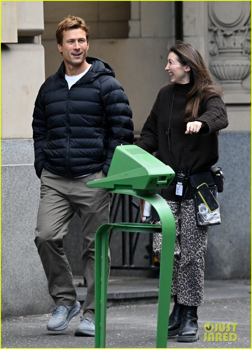 Glen Powell Spotted Filming Futuristic Action Movie with J.J. Abrams in Glasgow!: Photo 5173173 ...