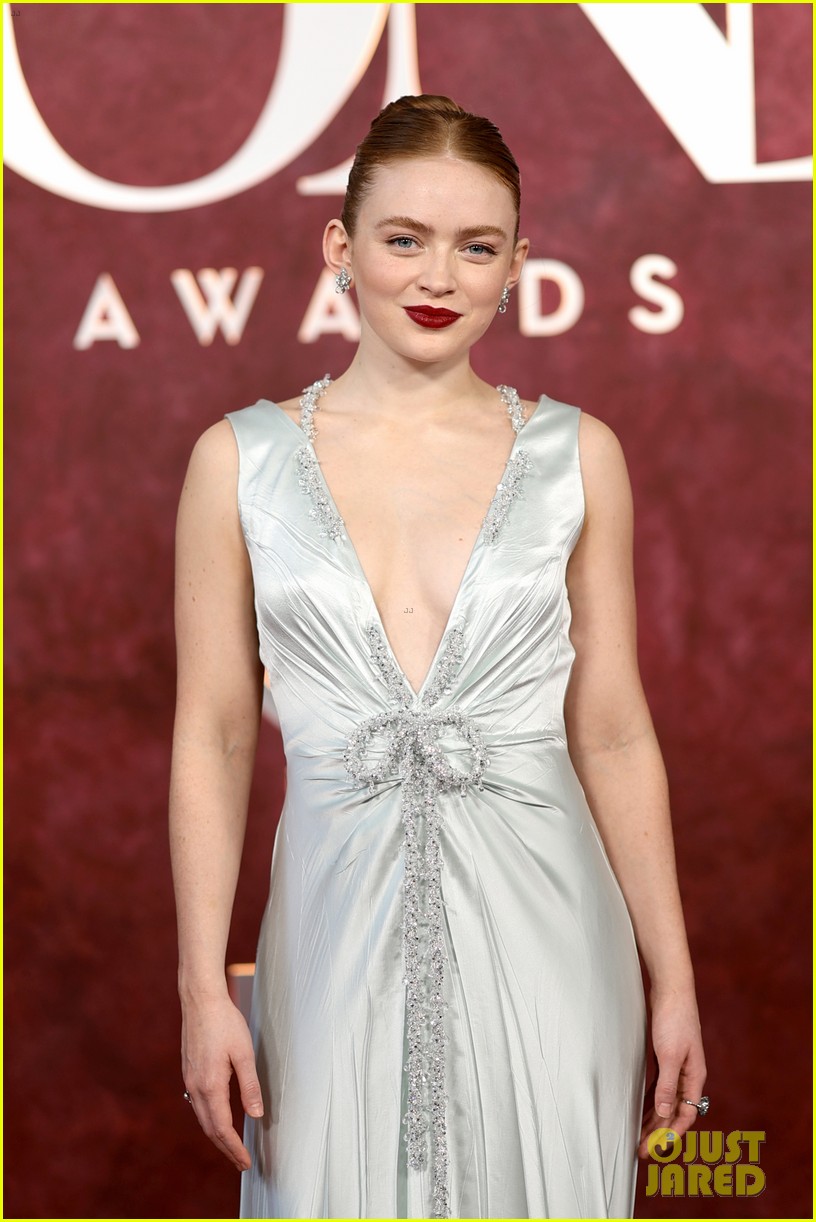 'John Proctor' Nominee Sadie Sink Brings Brother Mitchell as Tony ...