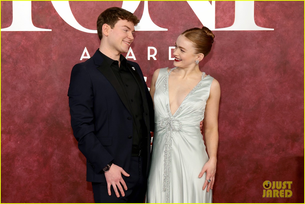 'John Proctor' Nominee Sadie Sink Brings Brother Mitchell as Tony ...