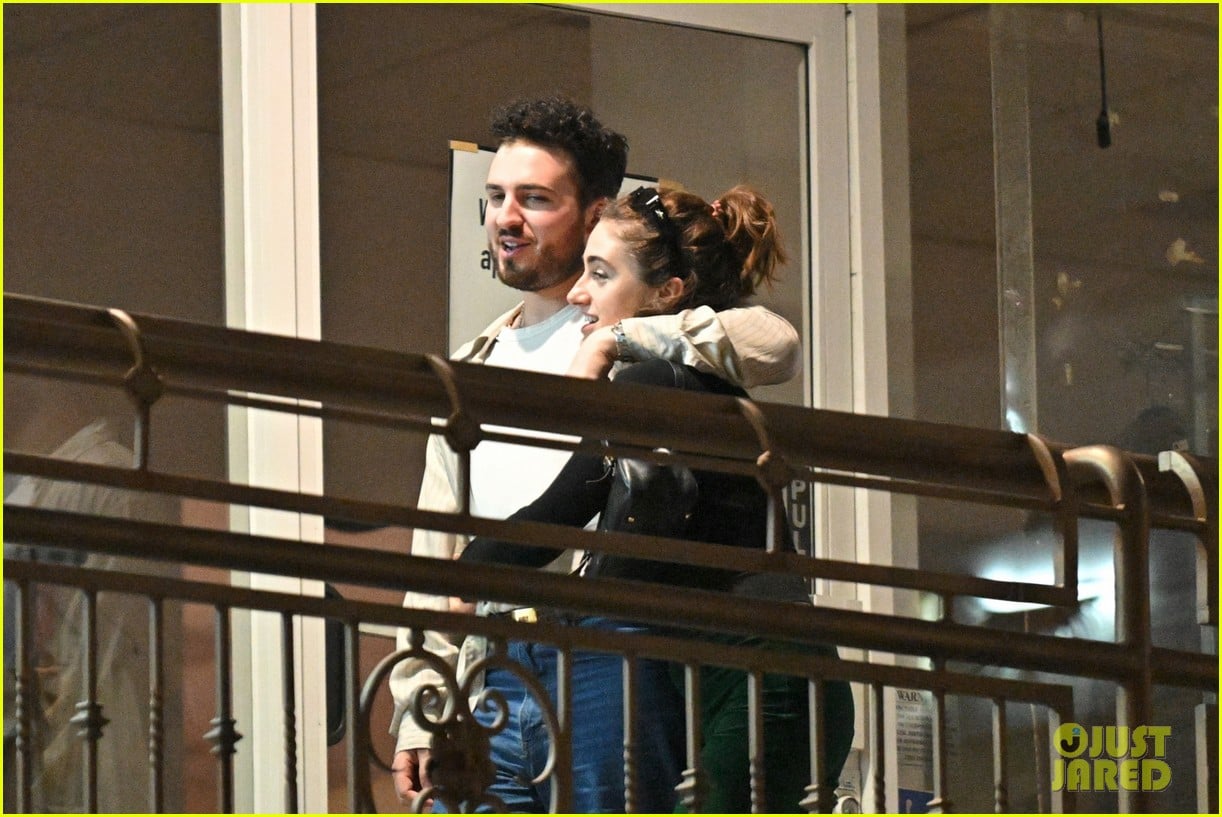 Rachel Sennott & Boyfriend Blake Slatkin Spotted Kissing During Dinner ...