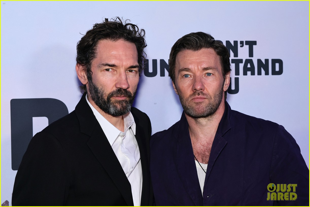 Amanda Seyfried Joins Andrew Rannells, Nick Kroll, & Morgan Spector at 'I Don't Understand You ...