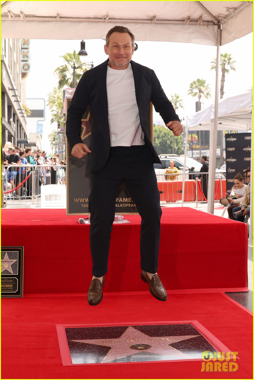 Christian Slater's Daughter Lena Adorable Steals the Show at His Walk ...