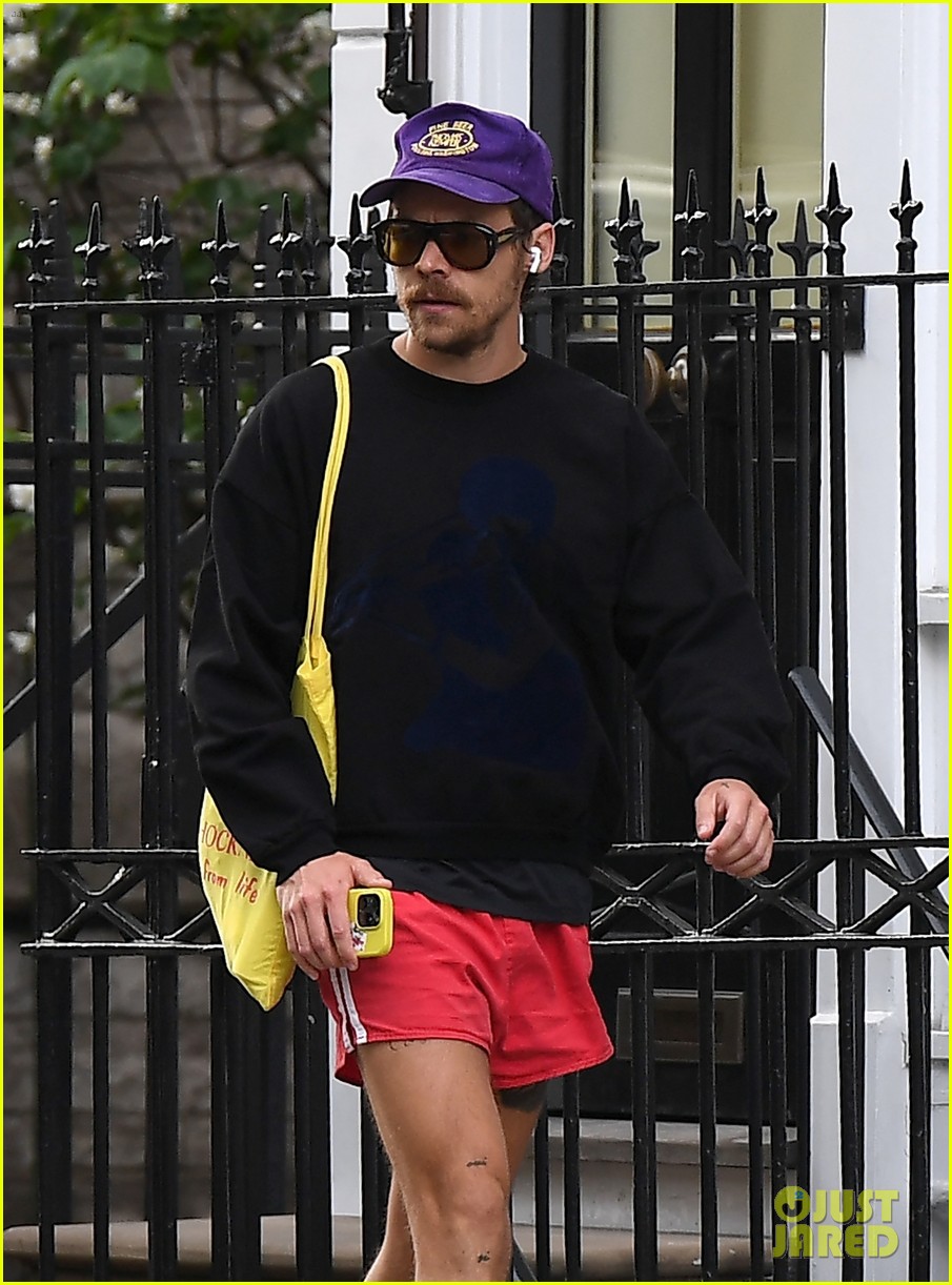 Harry Styles Wears Bright Red Short-Shorts While Running Errands in ...