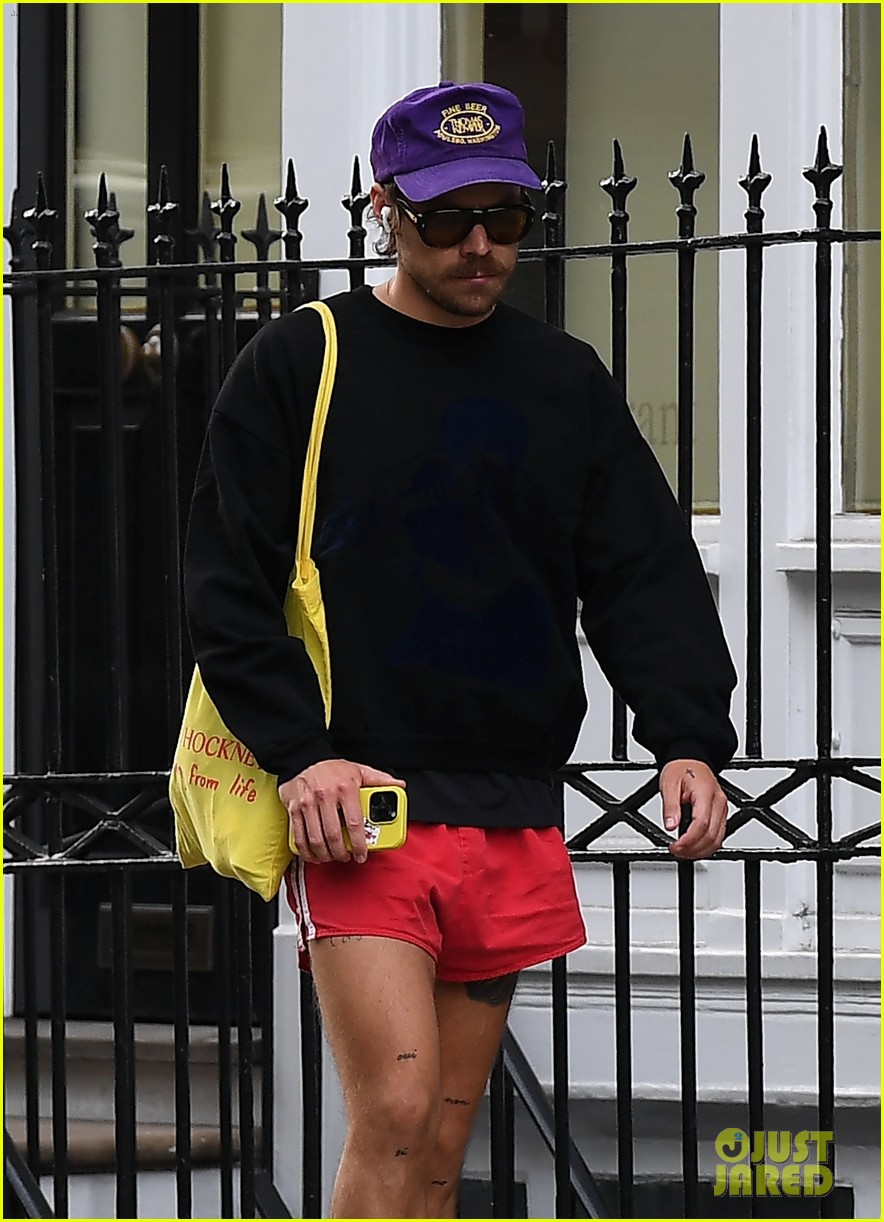 Harry Styles Wears Bright Red Short-Shorts While Running Errands in ...