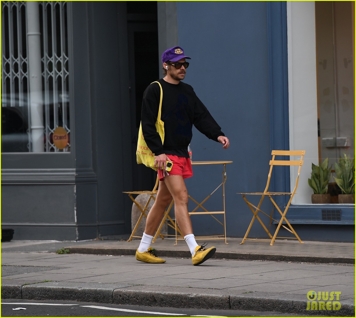 Harry Styles Wears Bright Red Short-Shorts While Running Errands in ...