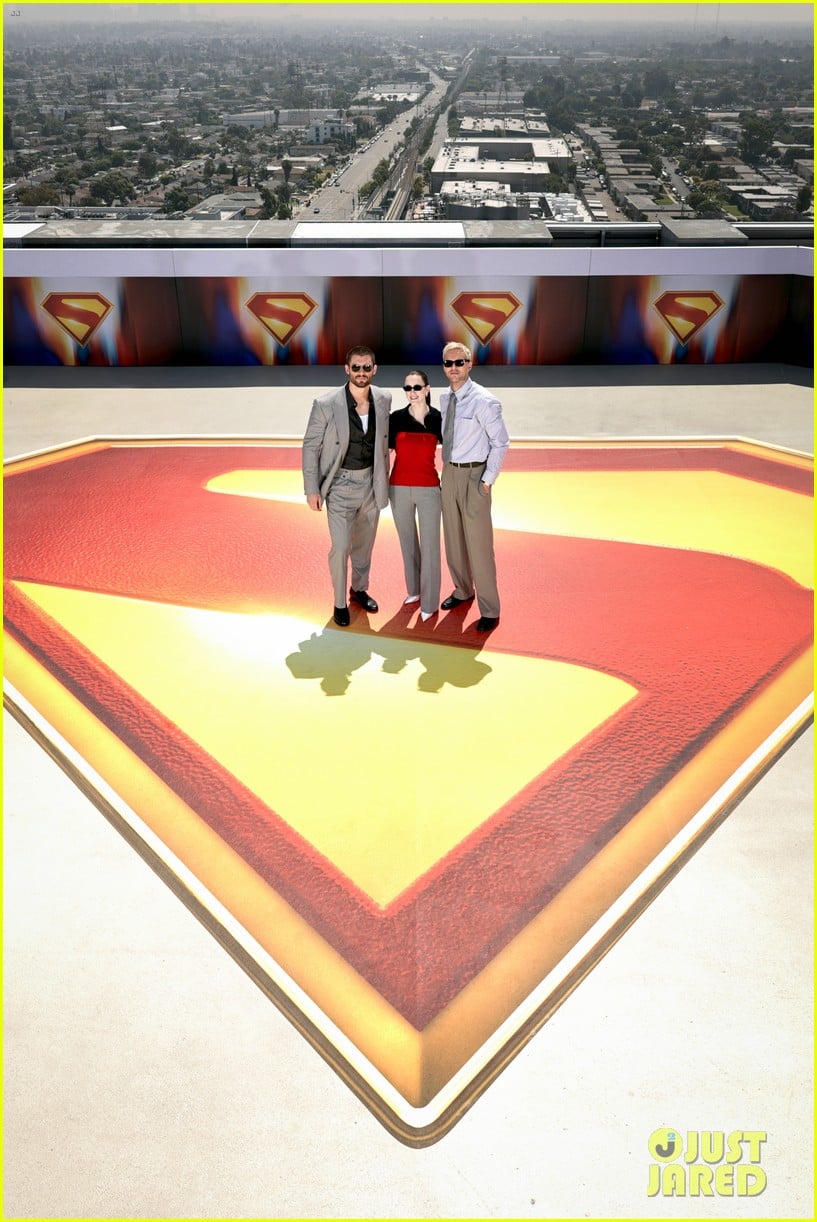 'Superman' Stars David Corenswet, Rachel Brosnahan & Nicholas Hoult Hop ...